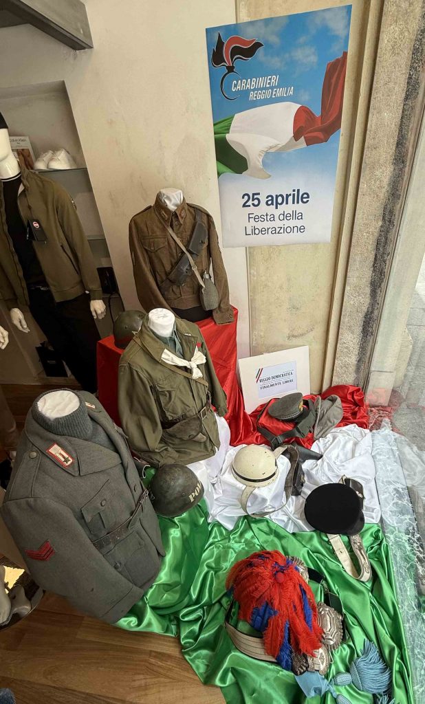 “Finalmente liberi”: la vetrina del Comando Provinciale dei Carabinieri ...